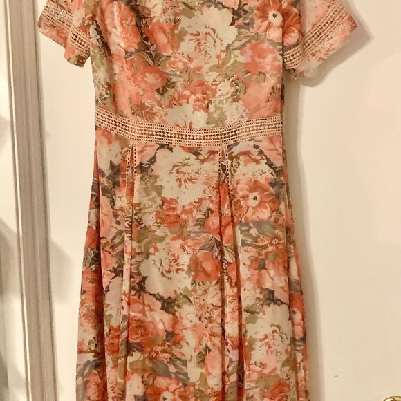 Anthropologie | Dresses | Anthropologie Ranna Gill Rose Bouquet Dress ...